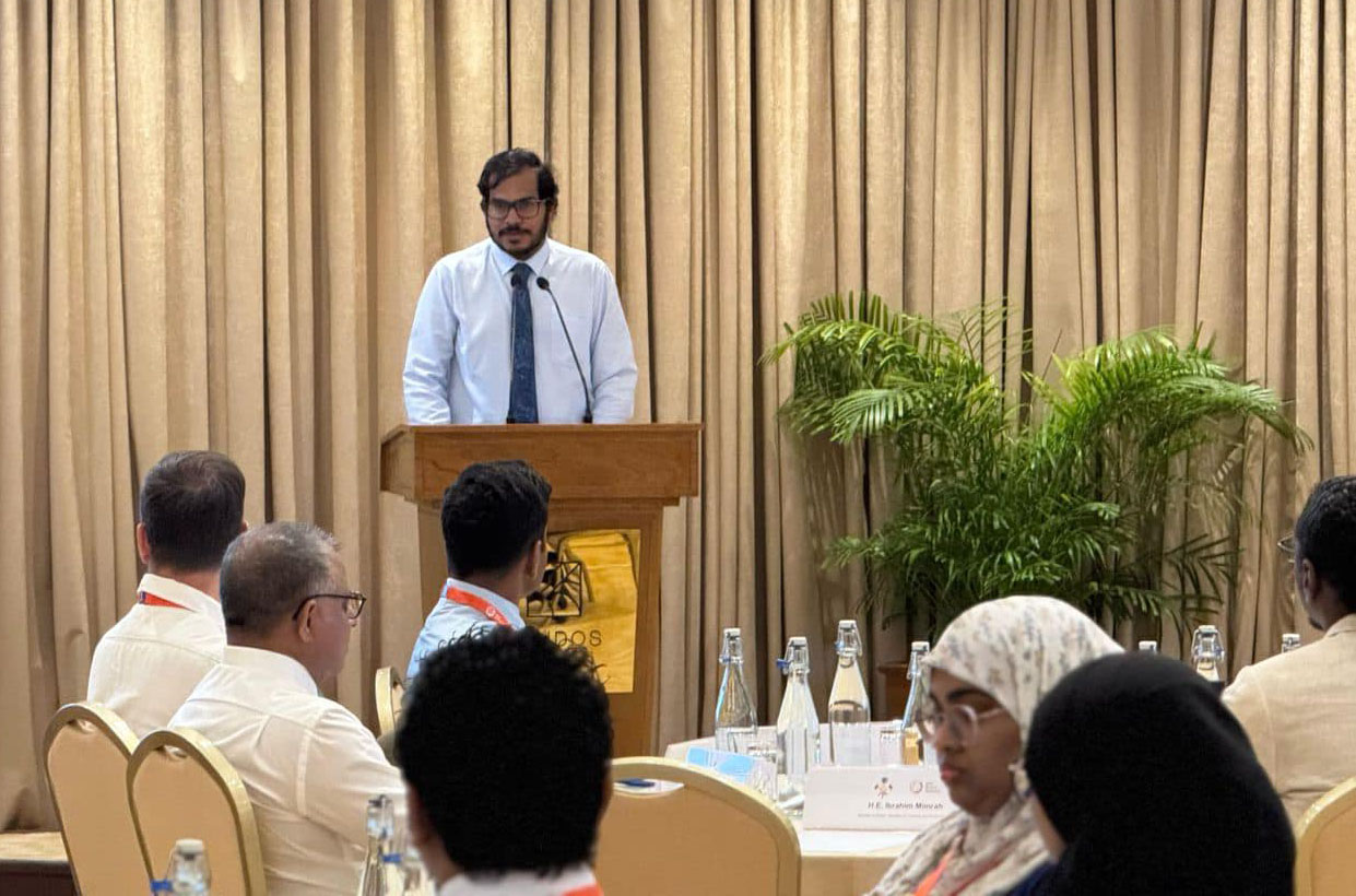 The Coalition of Atoll Nations on Climate Change Meets in the Maldives ...